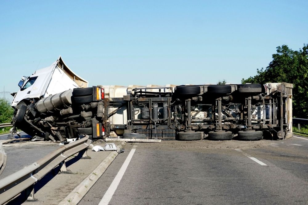 Understanding the Commercial Vehicle Accident Procedure | Mission ...